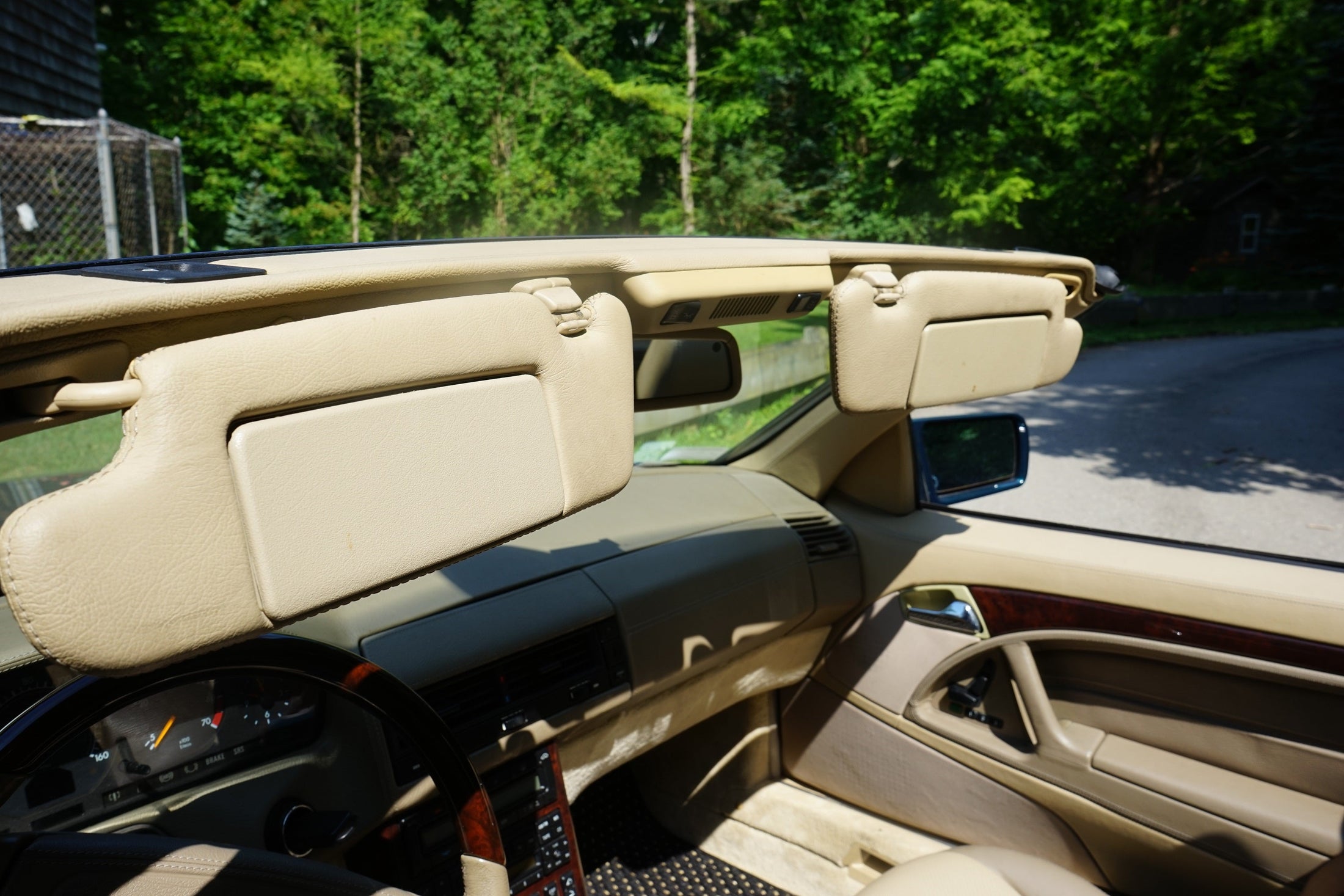 Mercedes-Benz R129 SL and A124 Cabriolet Interior Color Options Guide ...